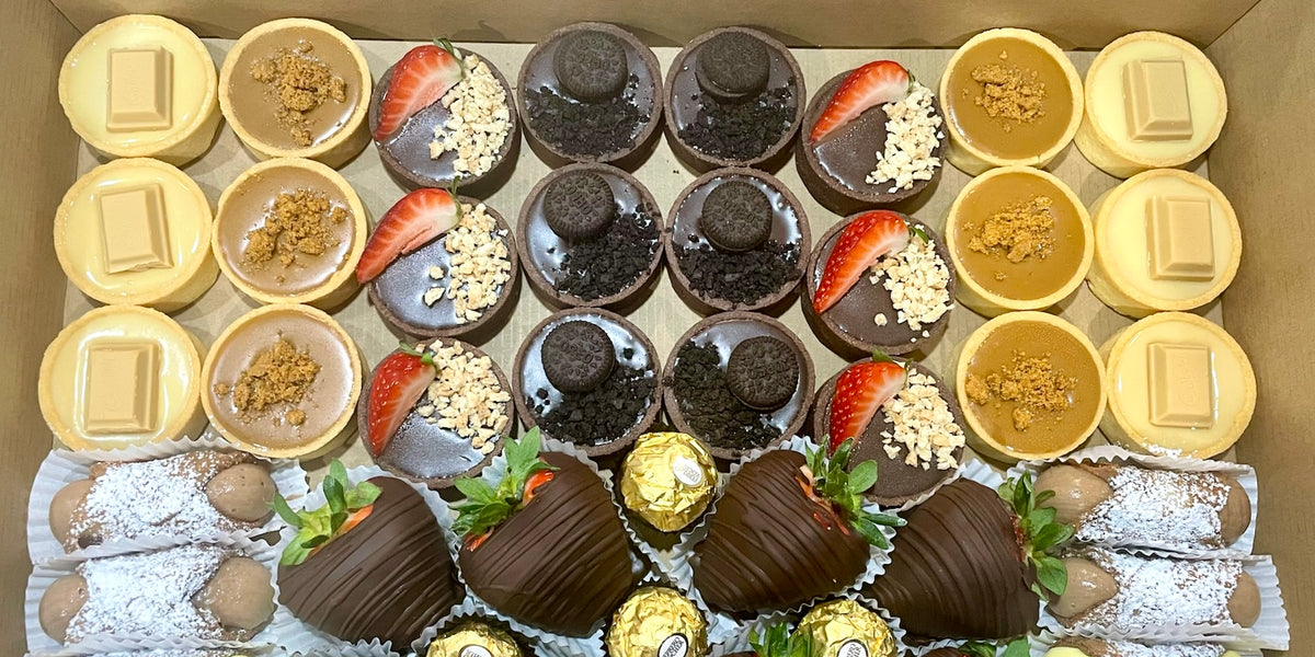 XL Deluxe Box – French Rose Patisserie